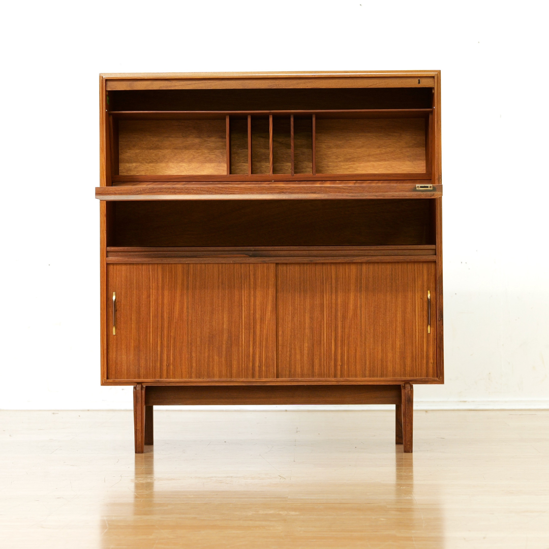 Small Mid Century 'Multi-Width' Secretary Desk by Beaver & Tapley ...