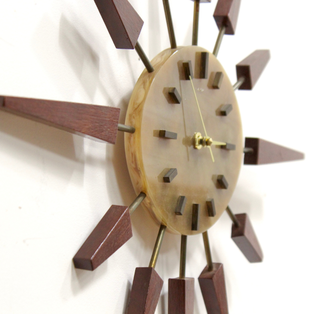 Mid Century Atomic Wall Clock by Manley – kinetic modern